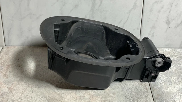 ORIGINAL MERCEDES BENZ Gla X156 Kraftstofftankklappe Tank Creux ...