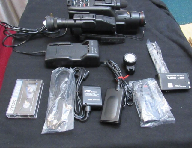 CANON CANOVISION E60 8mm Video Camera & Accessories UNTESTED £55.00 ...