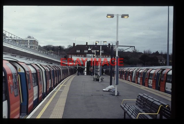 ORIGINAL 35MM SLIDE - London Underground ex GWR tank L90 at Neasden ...