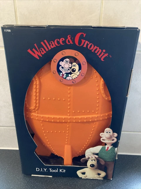 WALLACE AND GROMIT DIY Tool Kit in Rocket Storage Box Unused Boxed Rare ...