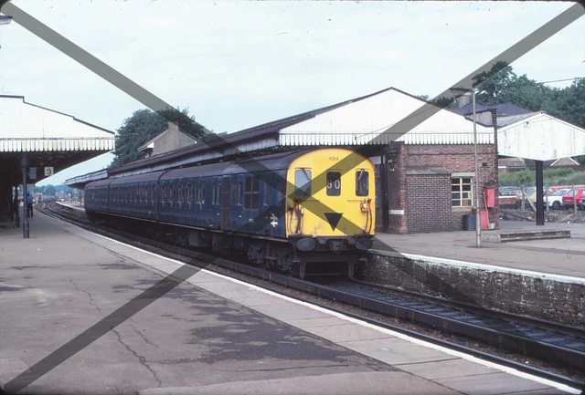 RAILWAY LOCOMOTIVE 35MM Slide – Class 205 Demu Sitting At Station 1982 ...