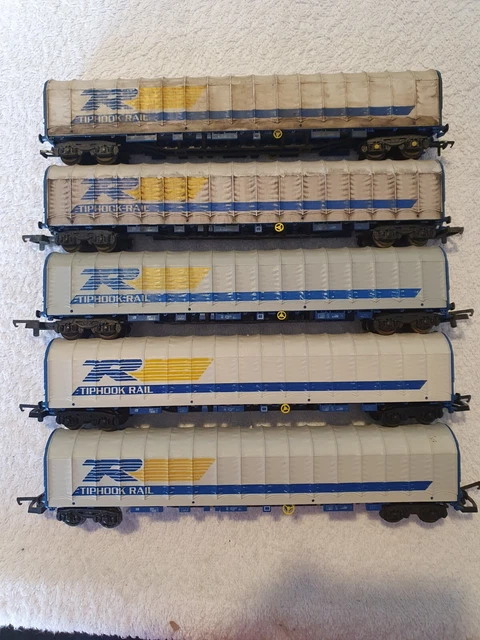 LIMA OO GAUGE Tiphook Rail wagons x 5 £52.00 - PicClick UK