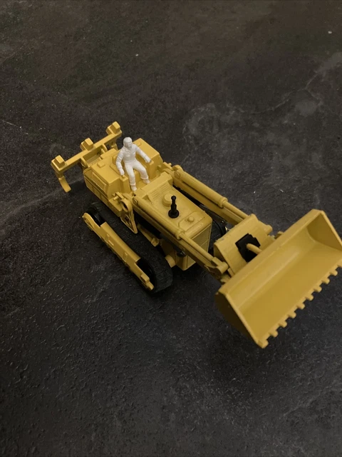 MATCHBOX CATERPILLAR TRAXCAVATOR, Road Ripper K-42 With Figure Vintage ...