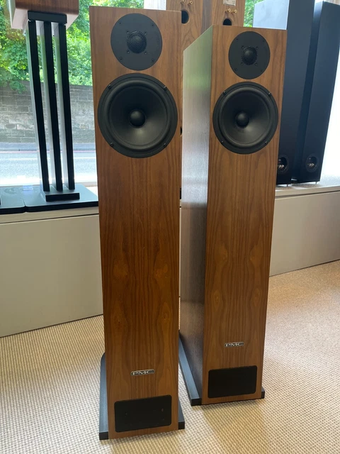 PMC TWENTY 24 Floorstanding Hi-Fi Cinema Speakers - Walnut - RRP £3400 ...