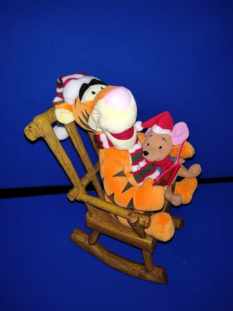 DISNEY GEMMY ANIMATED Tigger Rocking with Roo Recites Twas the Night ...
