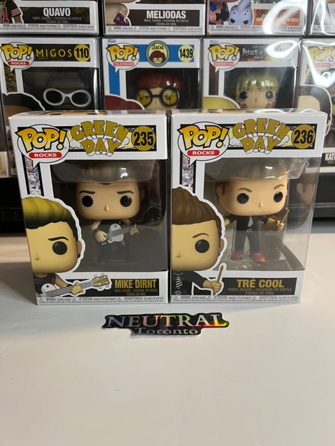 FUNKO POP! ROCKS: Green Day Set - Mike Dirnt #235, Tre Cool #236 Vinyl ...