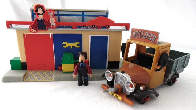 POSTMAN PAT - Ted Glen Figure With Ted's Garage And Truck £26.67 ...