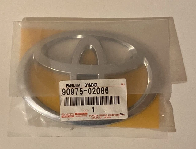 GENUINE NEW TOYOTA Verso Rear Boot Lid Badge 2009-2017 9097502086 £22. ...