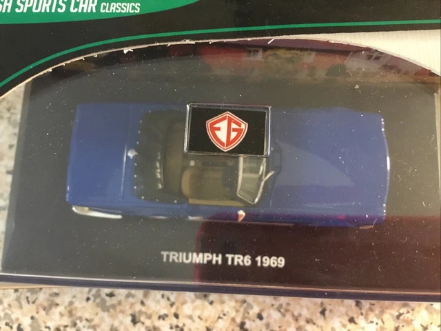EDISON GIOCATTOLI 1/43 Scale Diecast 870421 - 1969 Triumph TR6 - Blue ...
