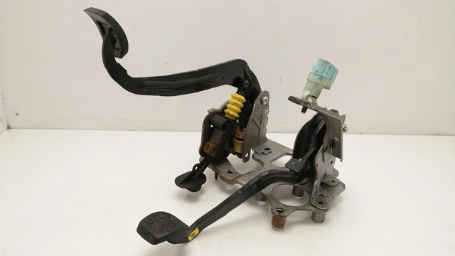 FORD TRANSIT PEDAL BOX ASSEMBLY 2.0L Diesel 6 [mvr:speed] Manual JK21 ...