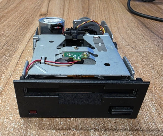 AMSTRAD/SPECTRUM 3 Inch Floppy Disk Drive serviced with new belt Tested ...