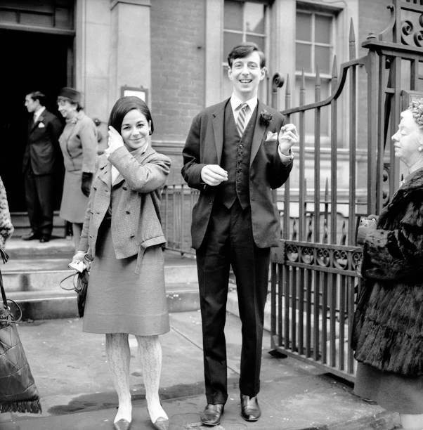 KATHERINE ANN MUNDY marries Anthony Maurice Gifford on the 22nd - 1965 ...