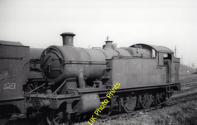 RAILWAY PHOTO 6X4 ex GWR 2-8-0T 4247 stabled at Cardiff East Dock May ...