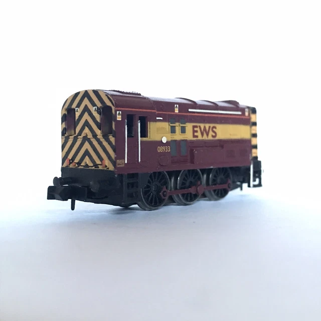 GRAHAM FARISH N GAUGE CLASS 08 DIESEL SHUNTER 08933 EWS GRAFAR Boxed £ ...