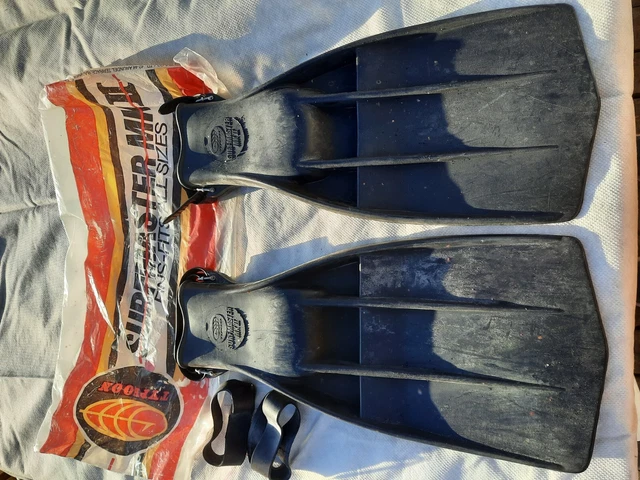 VINTAGE SCUBA TYPHOON SURFMASTER MKII FLIPPERS JET FINS DIVING ...