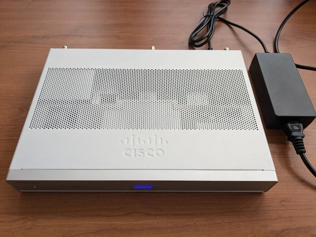 ROUTEUR CISCO C1117-4PLTEEA V02 - ISR 1100 series EUR 450,00 - PicClick FR