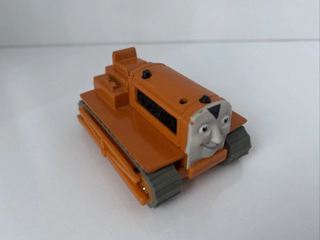 ERTL THOMAS THE Tank Engine & Friends Terence the Tractor 1992 £5.99 ...