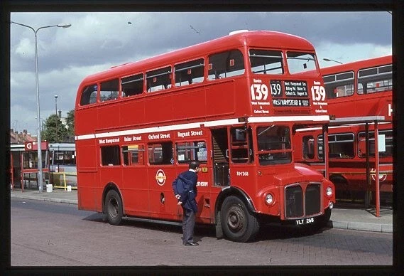 ORIGINAL BUS COLOUR SLIDE London Transport RM1262 on route 237 £1.25 ...