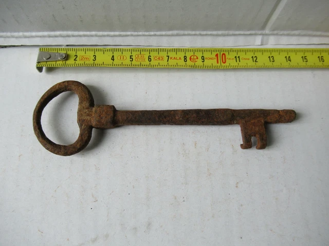 ANCIEN CLE CLEF Antique Old Key Alter Schlüssel Vecchia Chiave Llave ...