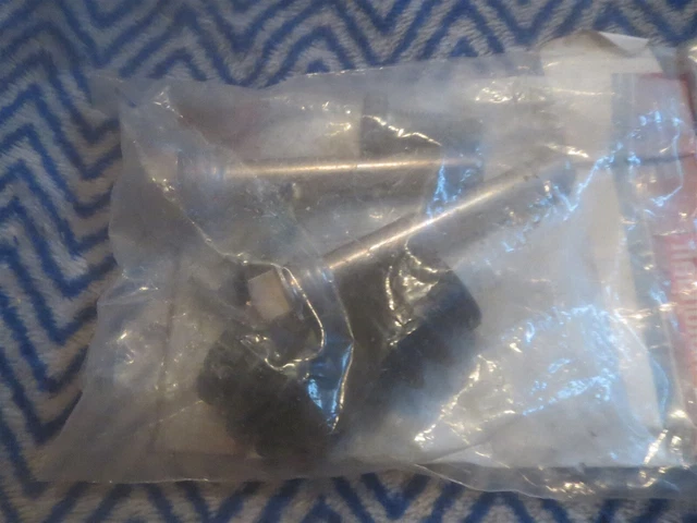 NOS FORD HARDWARE Conector Kit BKCOE-19 Parte Número 5C3Z-2C150-CB ...