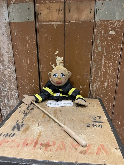 MELISSA & DOUG Rescue Puppet Set Firefighter Cartoon Character Kids ...