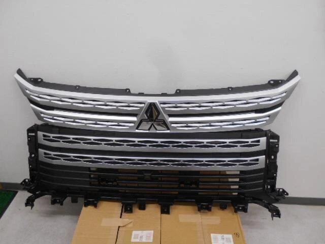 MITSUBISHI DELICA D5 2019 3DA-CV1W Radiator Grille 7450B123 [Used] [PA81865323] £586.00 ...