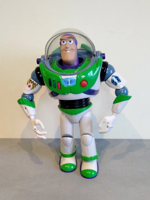TOY STORY DISNEY PIXAR ROBOT BUZZ L'ECLAIR Sonore Lumineux Parle ...