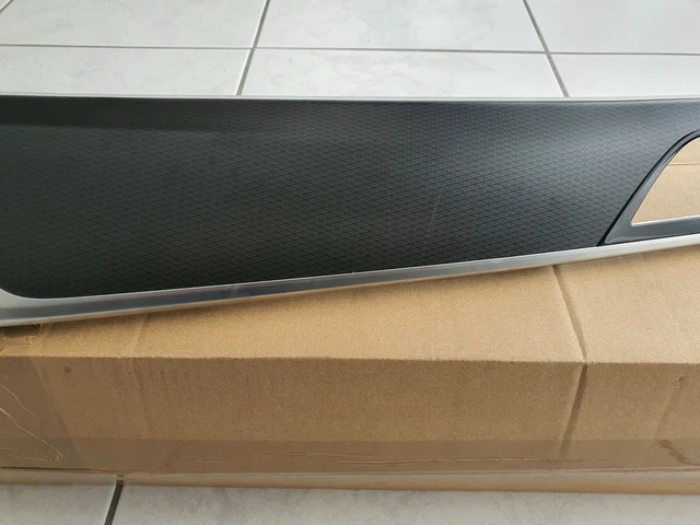 BMW G30 LCI M Interieurleisten Aluminium Rhombicle Rauchgrau mit ...