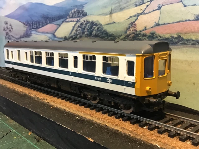 HORNBY. CLASS 110 D.M.U. Power car. Refurbished blue & white livery No ...