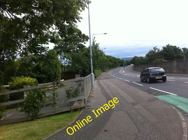 PHOTO 6X4 STATION Road, Whiteabbey c2013 £1.80 - PicClick UK