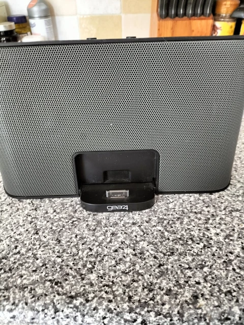 GEAR4 HOUSEPARTY SMARTDOCK Speaker Phone Charger Digital Radio New £10. ...