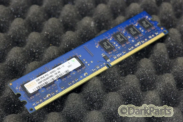 1X2GB HYNIX HMP125U6EFR8C-S6 2GB Memoria PC2-6400U-666-12 RAM DDR2 ...