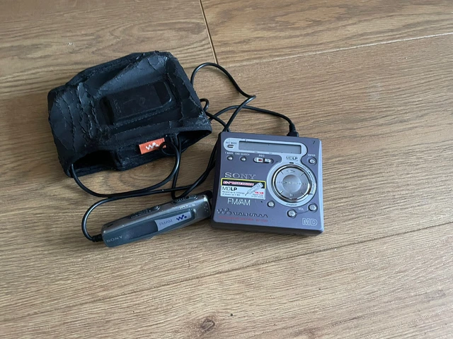 SONY WALKMAN MZ-G750 Recording MD MiniDisc Digital Mega Bass FM/AM £65. ...