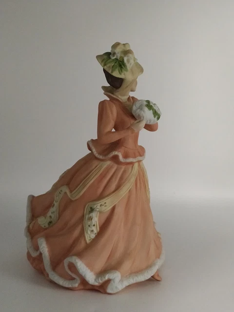 VINTAGE FIGURINE LADY Porcelain Wedgwood GEORGINA Designed by SHIRLEY ...