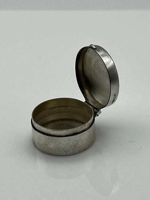 ARI D NORMAN Hallmarked London 1987 Miniature Sterling Silver Plain ...