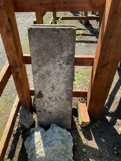 CONCRETE FENCE POST, kerbstone, curb, post, pillar, plinth, block 87x30 ...