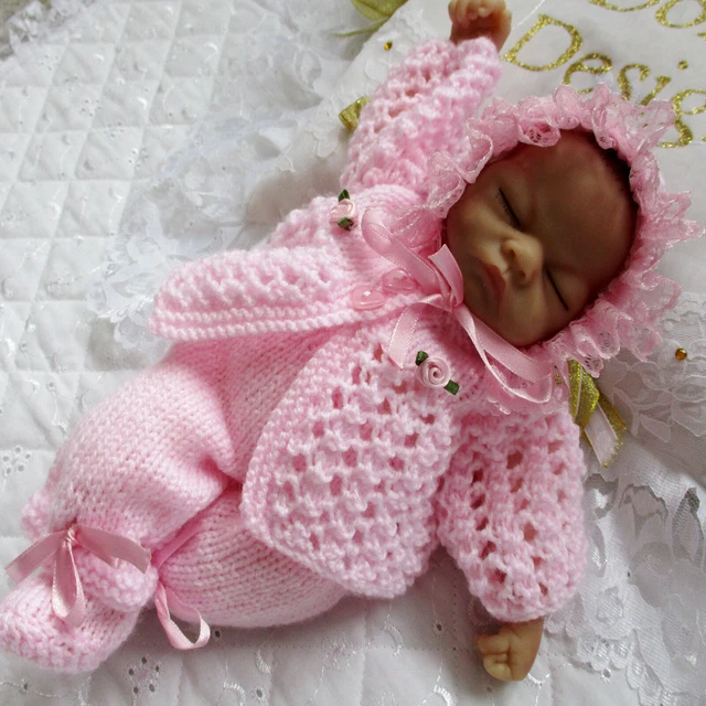 DOLLS CLOTHES KNITTING pattern 10 inch baby Doll Prem Baby matinee ...