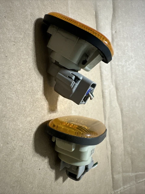 TOYOTA COROLLA AE100 AE101 Genuine KOITO Side Fender Lights pair oem ...