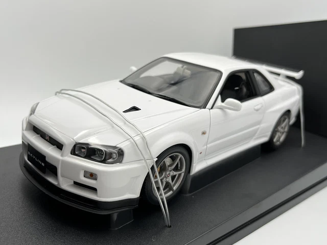 AUTOART NISSAN SKYLINE R34 GTR V-Spec II 1/18 blanc 77333 Performance COMME NEUF EN BOÎTE EUR ...
