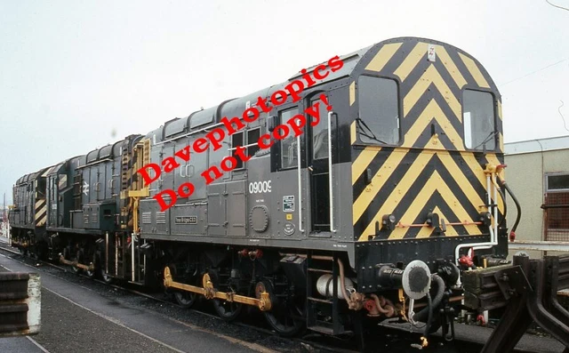ORIGINAL 35MM Slide Diesel/ Train/Railway 09009 Stewarts Lane April ...