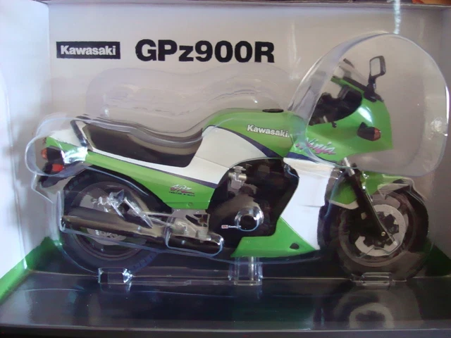 KAWASAKI GPZ 900 R Ninja Green White Aoshima 1:12 Top £47.71 - PicClick UK