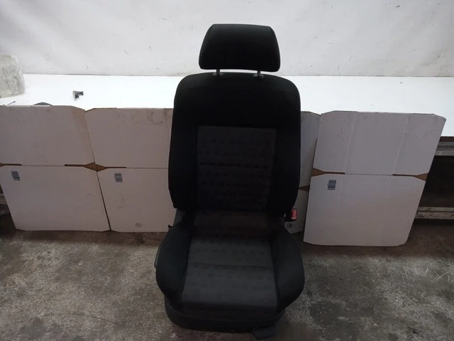 ASIENTO SITZ V.R. für VOLKSWAGEN PASSAT VARIANT (3B6) COMFORTLINE 2000 ...