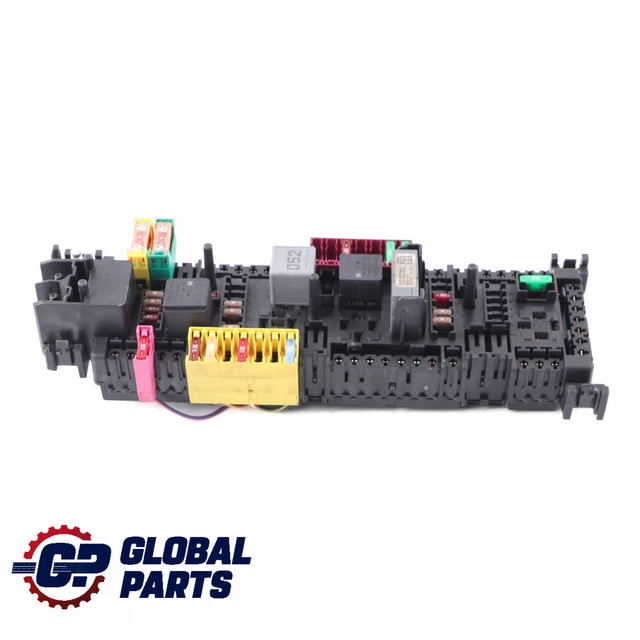 MERCEDES VITO W447 Front Fuse Box Relay Control Unit Module A4479060117 ...