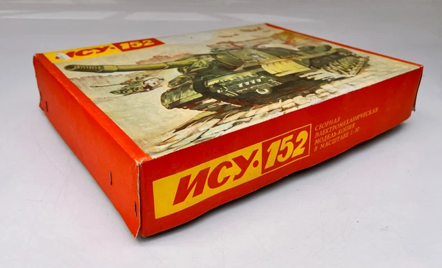 1:30 ИСУ-152 ISU Soviet Tank & E-Motor Ogonek Model Kit OVP vintage DDR ...