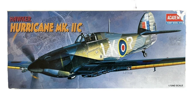 HAWKER HURRICANE MK. IIC Model Airplane Kit A7 1/72 Scale 2129 EUR 16 ...