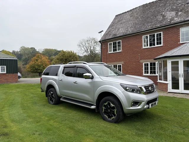 NISSAN NAVARA 2.3 dCi Tekna Auto 2021 Silver VAT INCLUDED IN PRICE £ ...