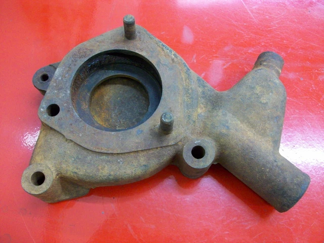 TRIUMPH TR2 TR3 TR4 Original Water Pump Housing Assembly 57014 £70.32 ...