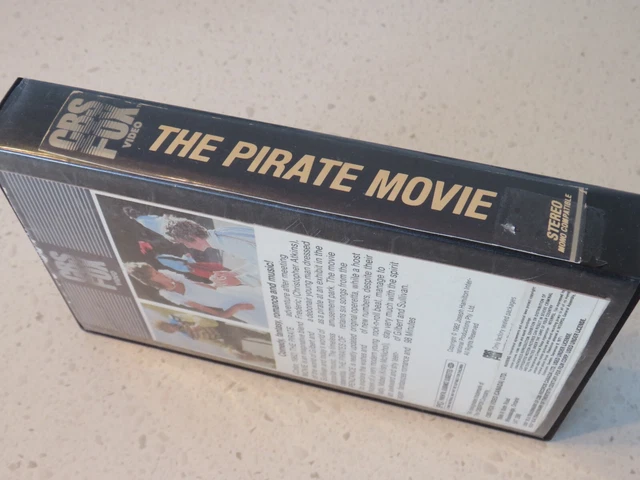 THE PIRATE MOVIE VHS Good+ MEGA RARE FRENCH CND Release NTSC Comedy CUT ...