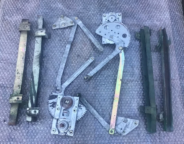 TRIUMPH SPITFIRE MK4 1500 Window Winding Mechanisms & Glass Guides New ...