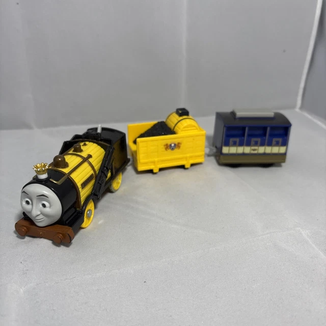THOMAS THE TANK Engine Trackmaster STEPHEN THE ROCKET Train + Pop Up ...